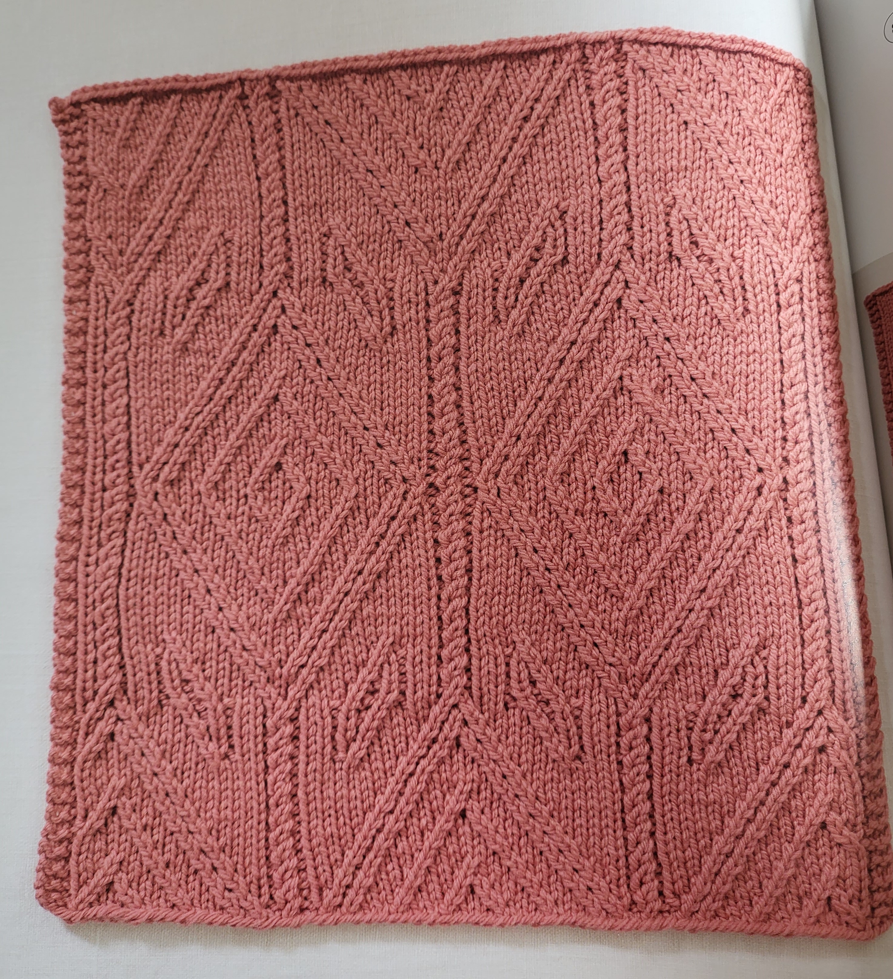 Knitter’s Bookshelf: Twisted Stitch Sourcebook – Quite A Yarn