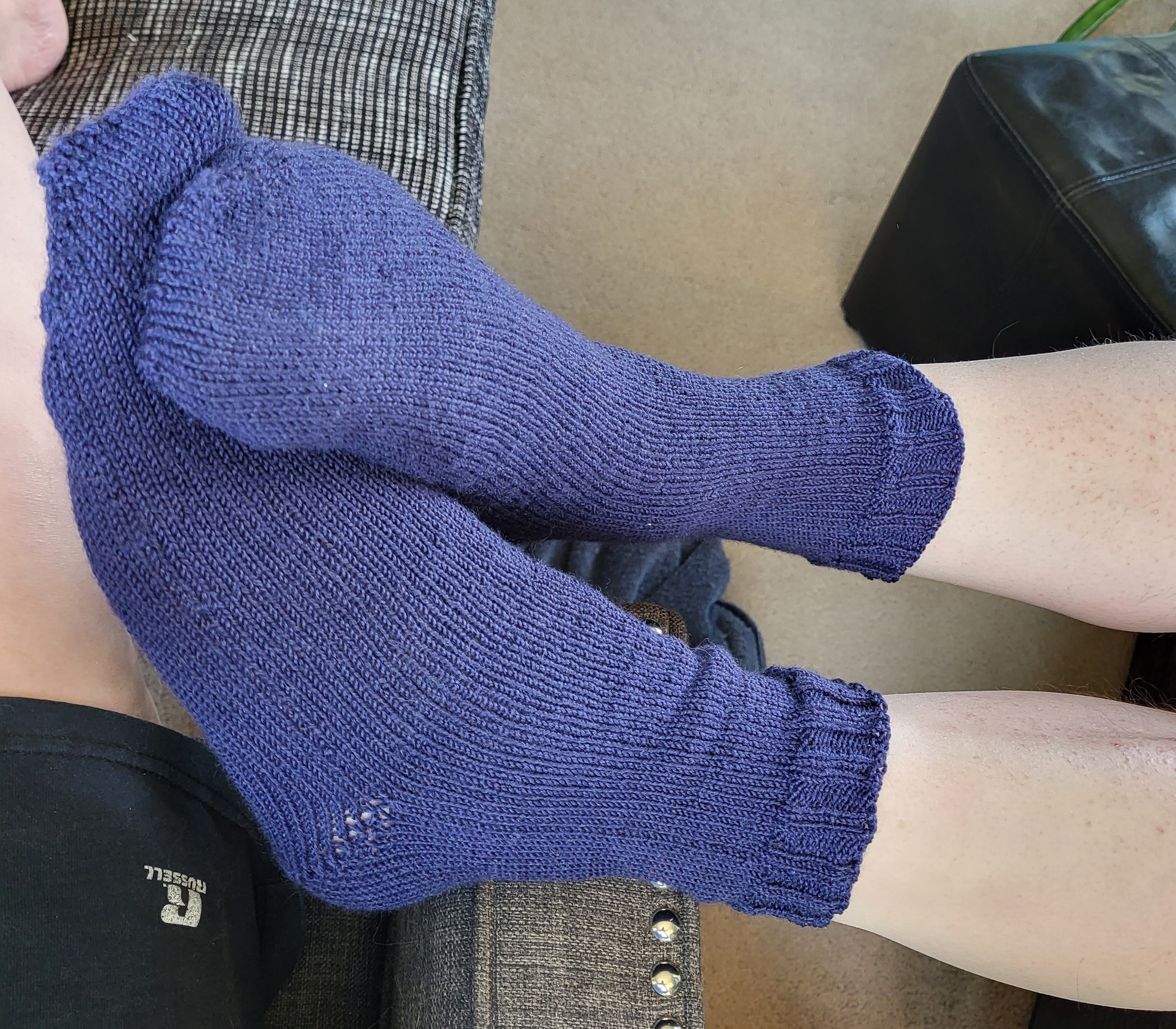 I’m Back – and So Is My Sock Model – Quite A Yarn