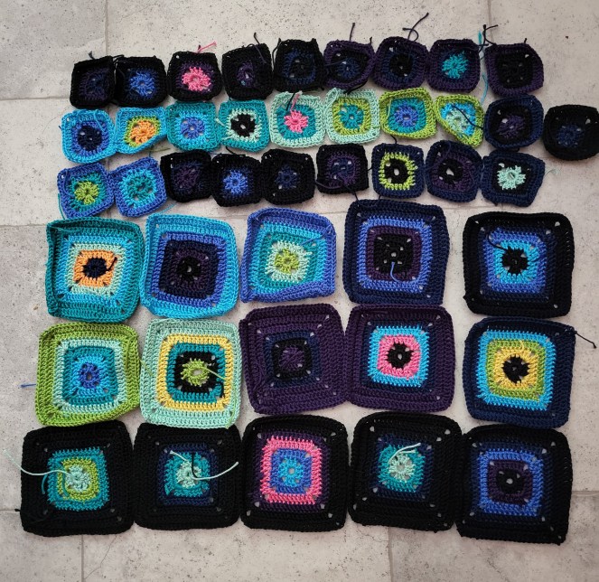 Friday FWIPs – Quite A Yarn